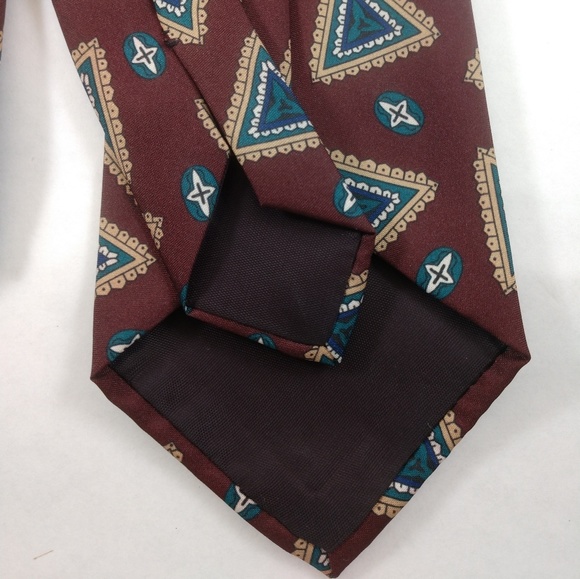 Dino | Accessories | Dino Mens Triangle Theme Tie Maroon And Green ...